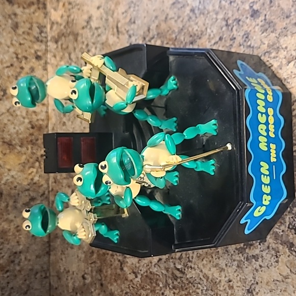 Metro | Toys | Vintage 989 Metro Toys Green Machine Frog Band Partially ...